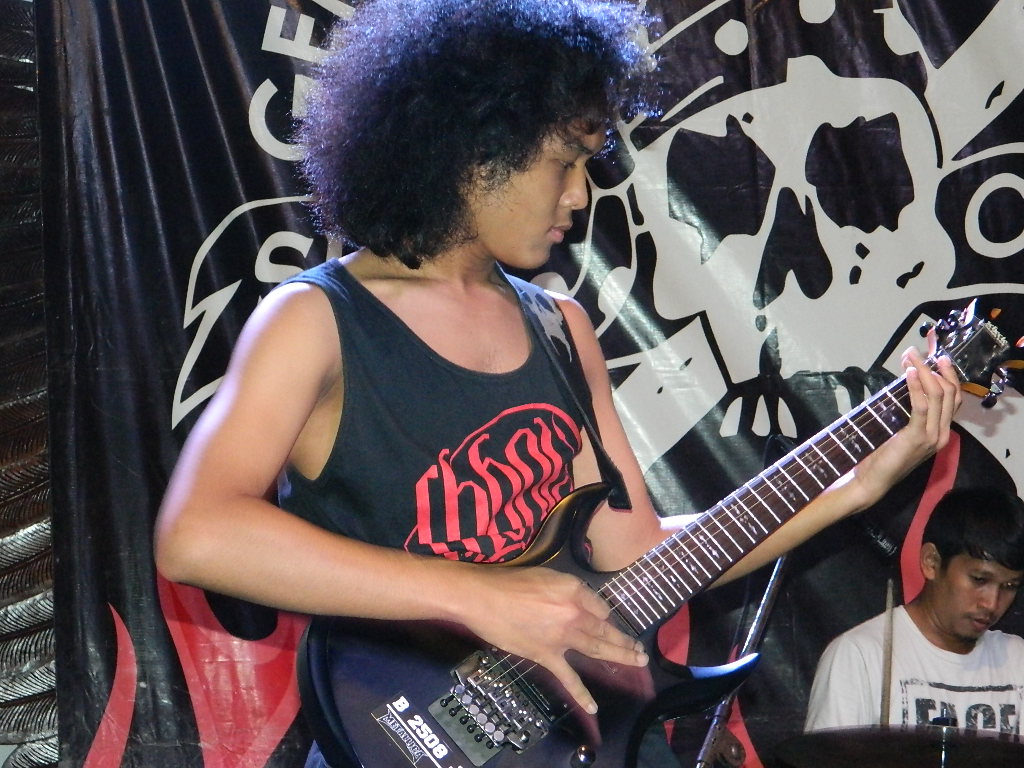 DAERAH ISTIMEWA YOGYAKARTA: = Musik cadas